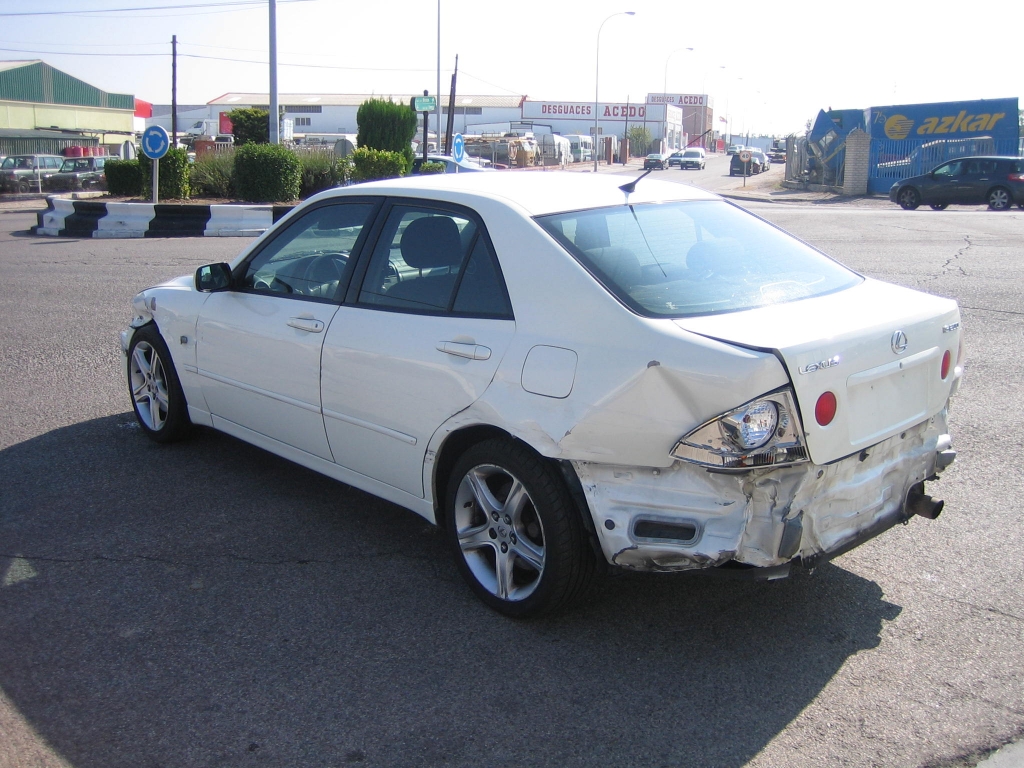 LEXUS IS200 2.0 155CV GASOLINA