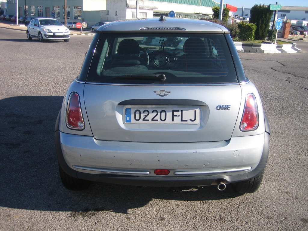 MINI ONE 1.4 I 90CV