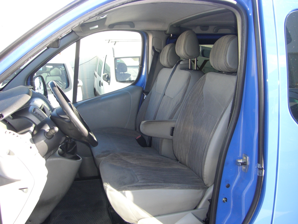 NISSAN PRIMASTAR 2.0 DCI 114 CV 9 PLAZAS