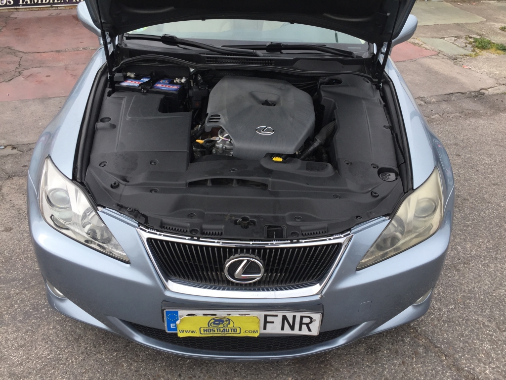 LEXUS IS-220D 2.2 177CV