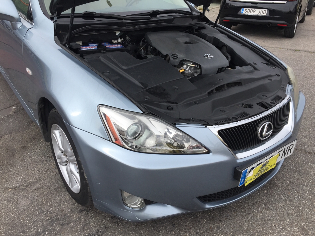 LEXUS IS-220D 2.2 177CV