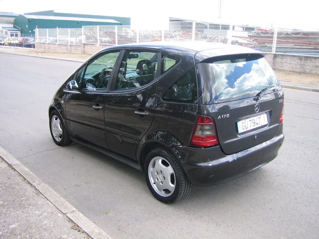 MERCEDES BENZ CLASE A 170 CDI 90CV