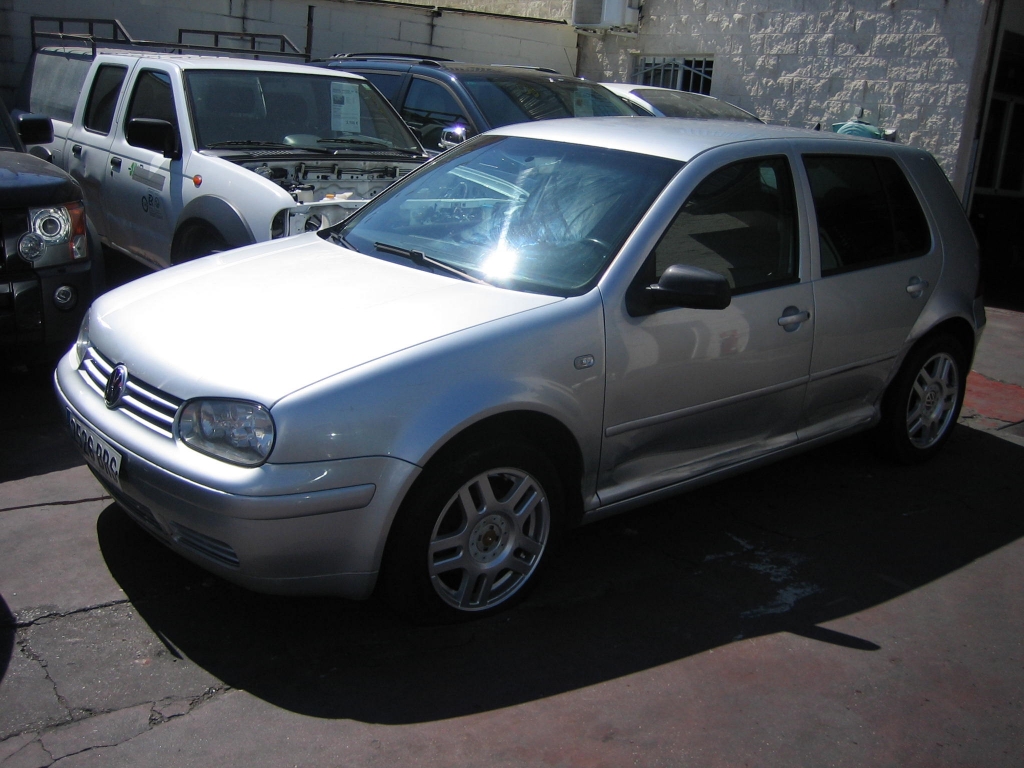 VOLKSWAGEN GOLF 1.9 TDI